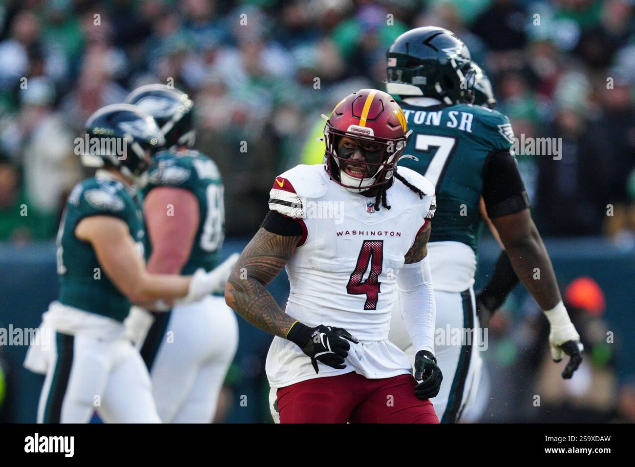 Washington Commanders linebacker Frankie Luvu (4) in action during the ...