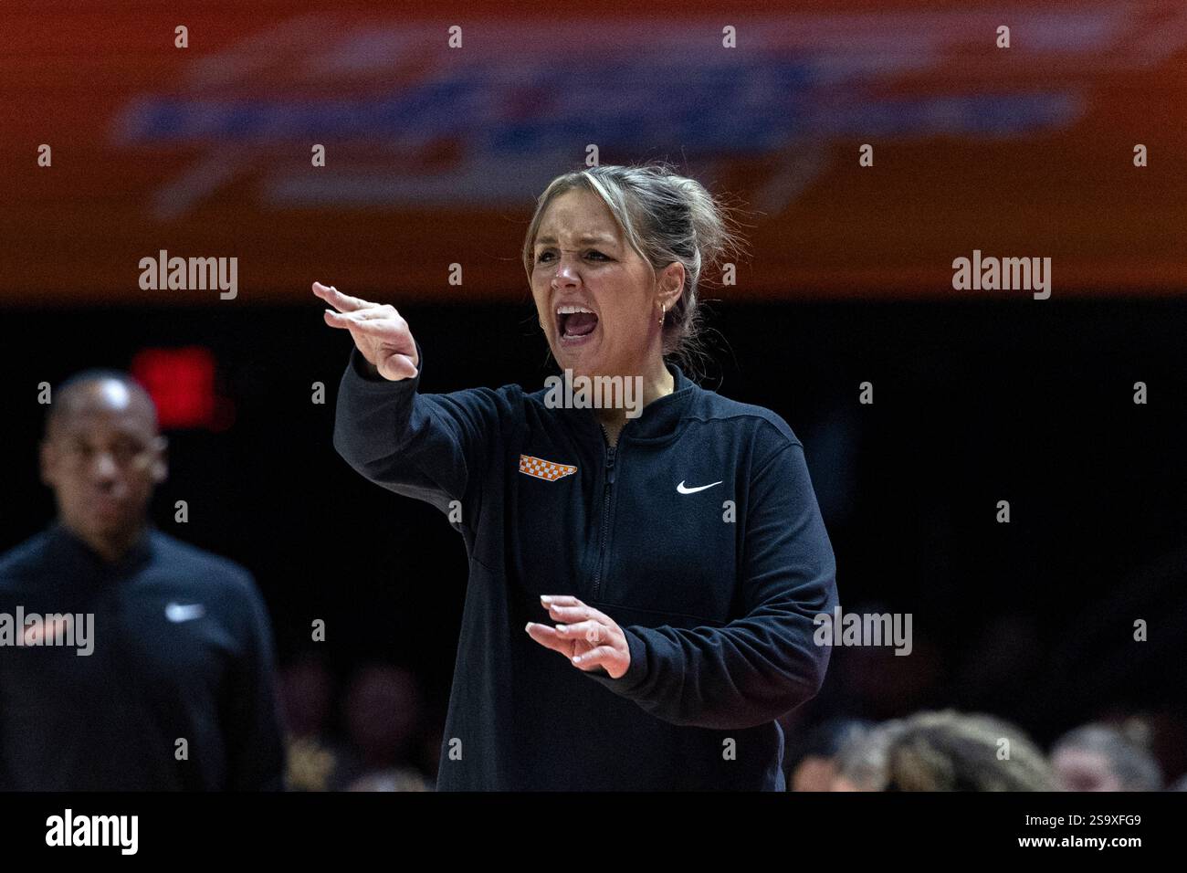 Tennessee head coach Kim Caldwell yells to her players during the ...