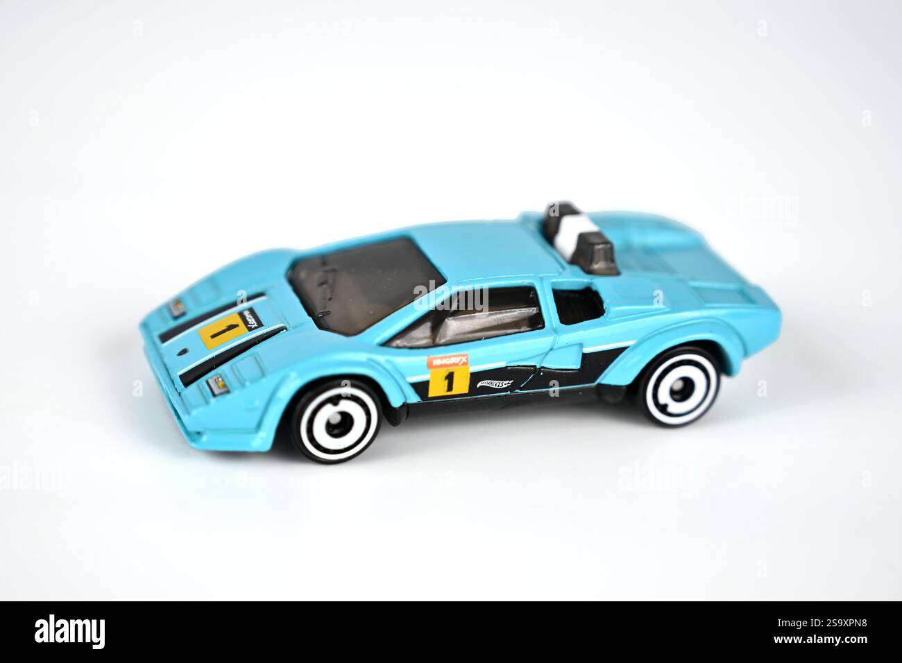 Hot Wheels Lamborghini Countach Pace Car toy car model – Wales, UK – 10 ...