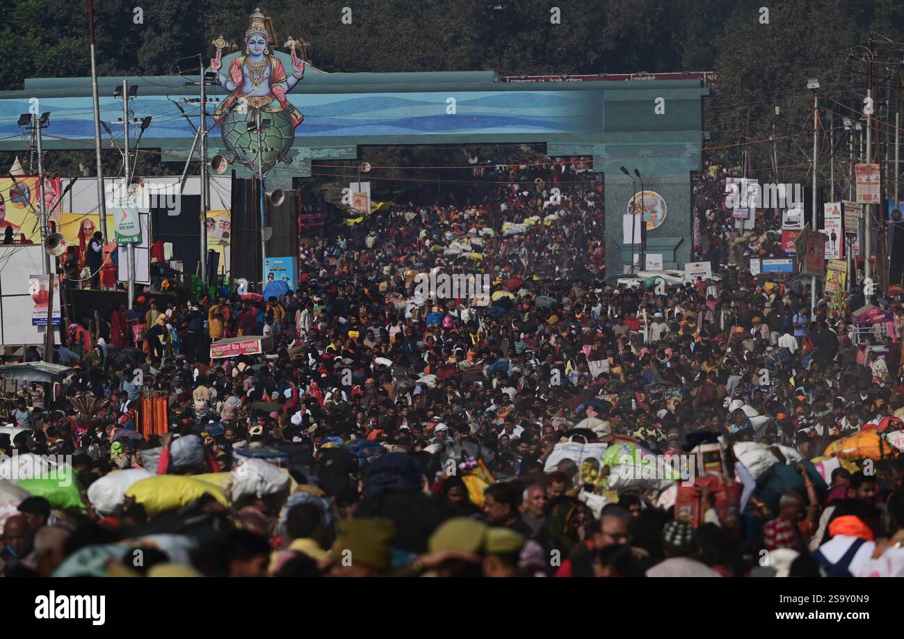 Prayagraj, India. 27th Jan, 2025. PRAYAGRAJ, INDIA - JANUARY 27 ...