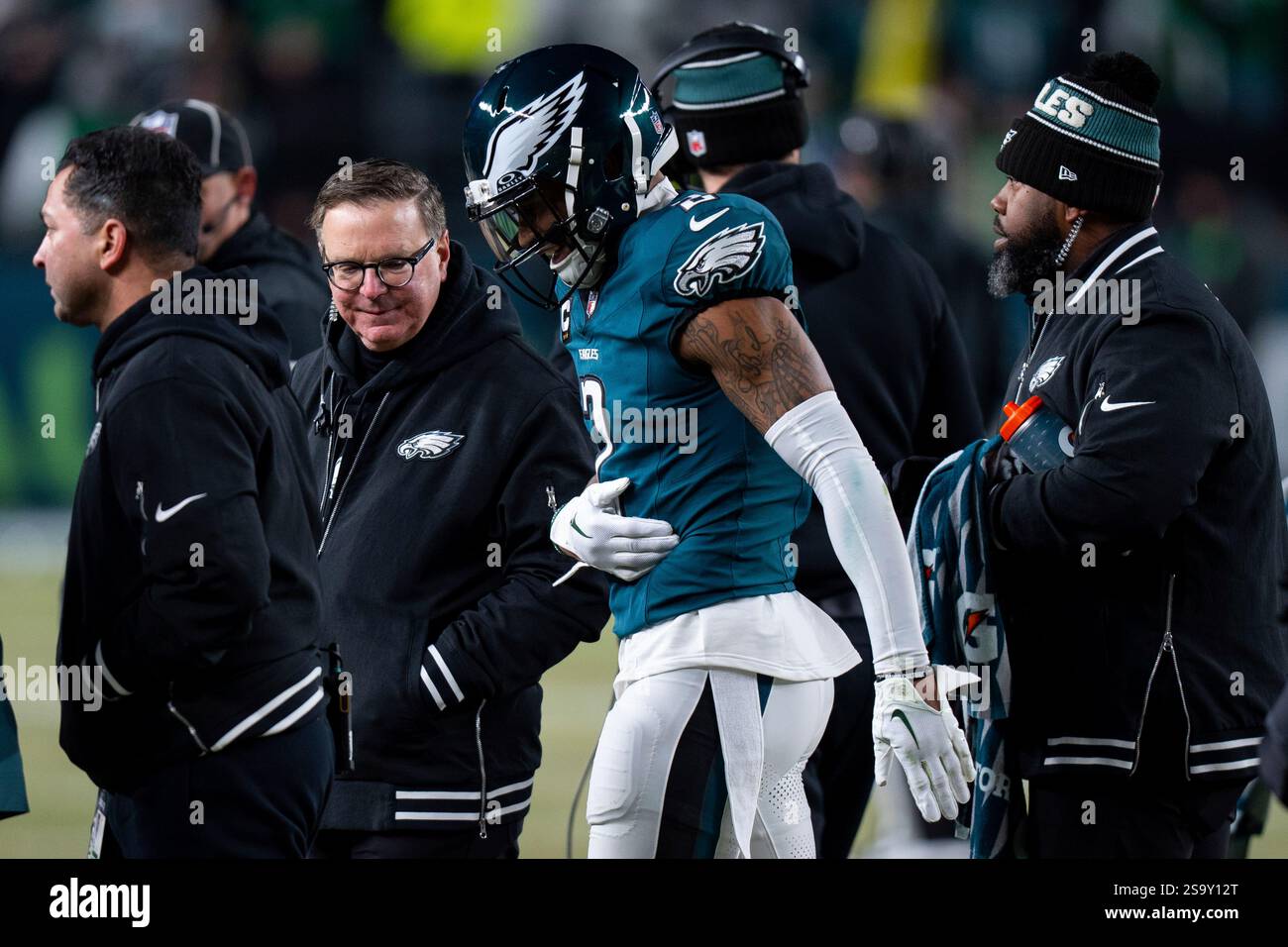 Philadelphia Eagles cornerback Darius Slay Jr. (2) gets helped off ...