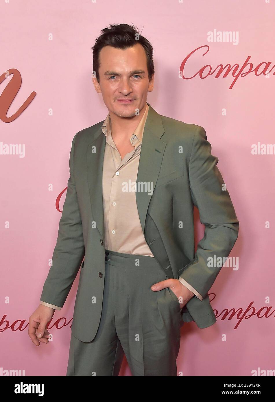 Hollywood, USA. 27th Jan, 2025. Rupert Friend arriving at Warner Bros ...