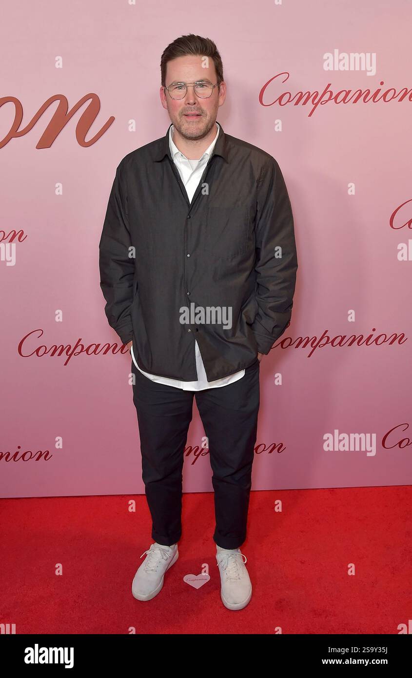 Hollywood, USA. 27th Jan, 2025. Zach Cregger arriving at Warner Bros ...