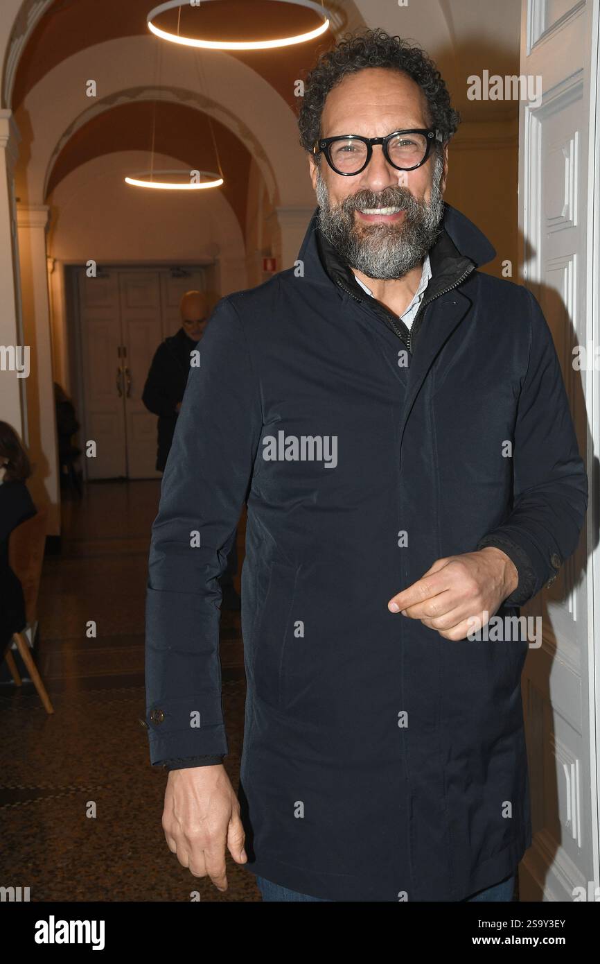 Rome, Italy. 27th Jan, 2025. Rome, Teatro Sala Umberto Before the Show ...