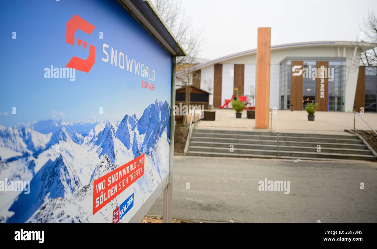 Bispingen, Germany. 21st Jan, 2025. View of the SnowWorld indoor ski ...