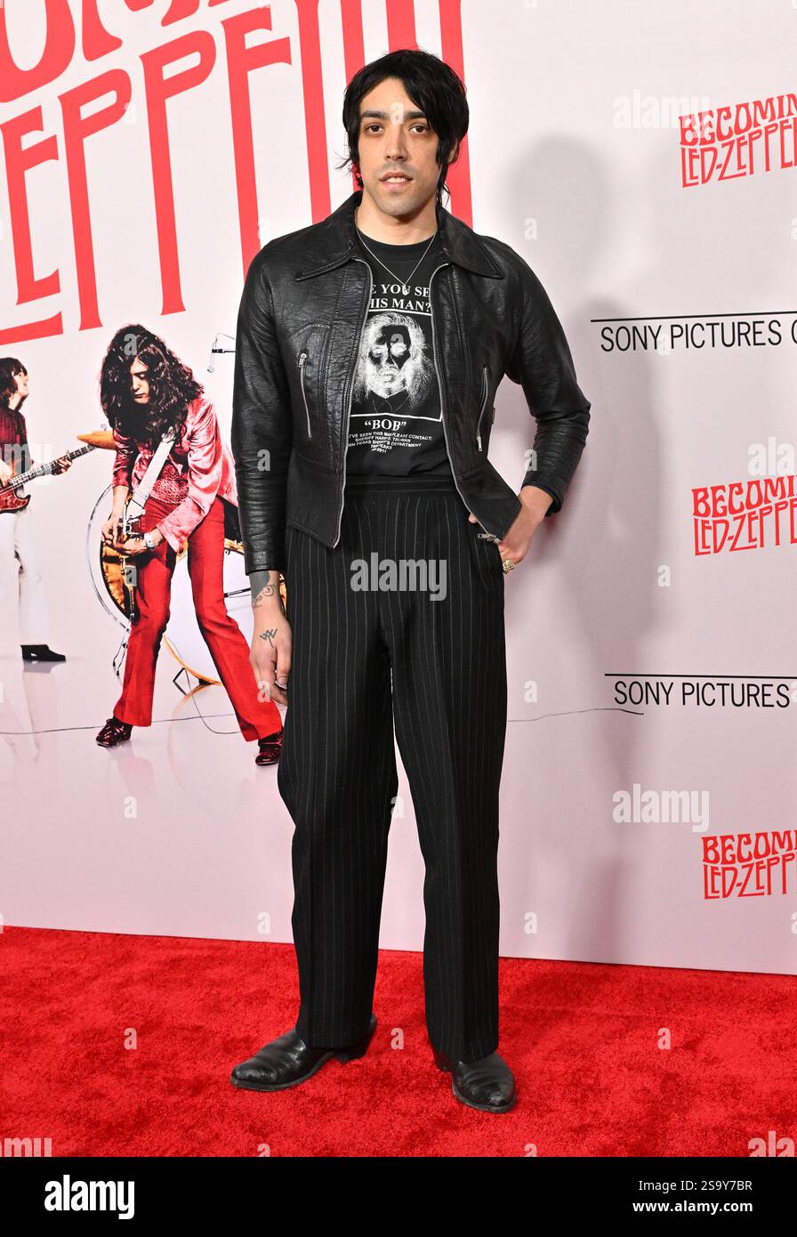 Danny trejos son hi-res stock photography and images - Alamy