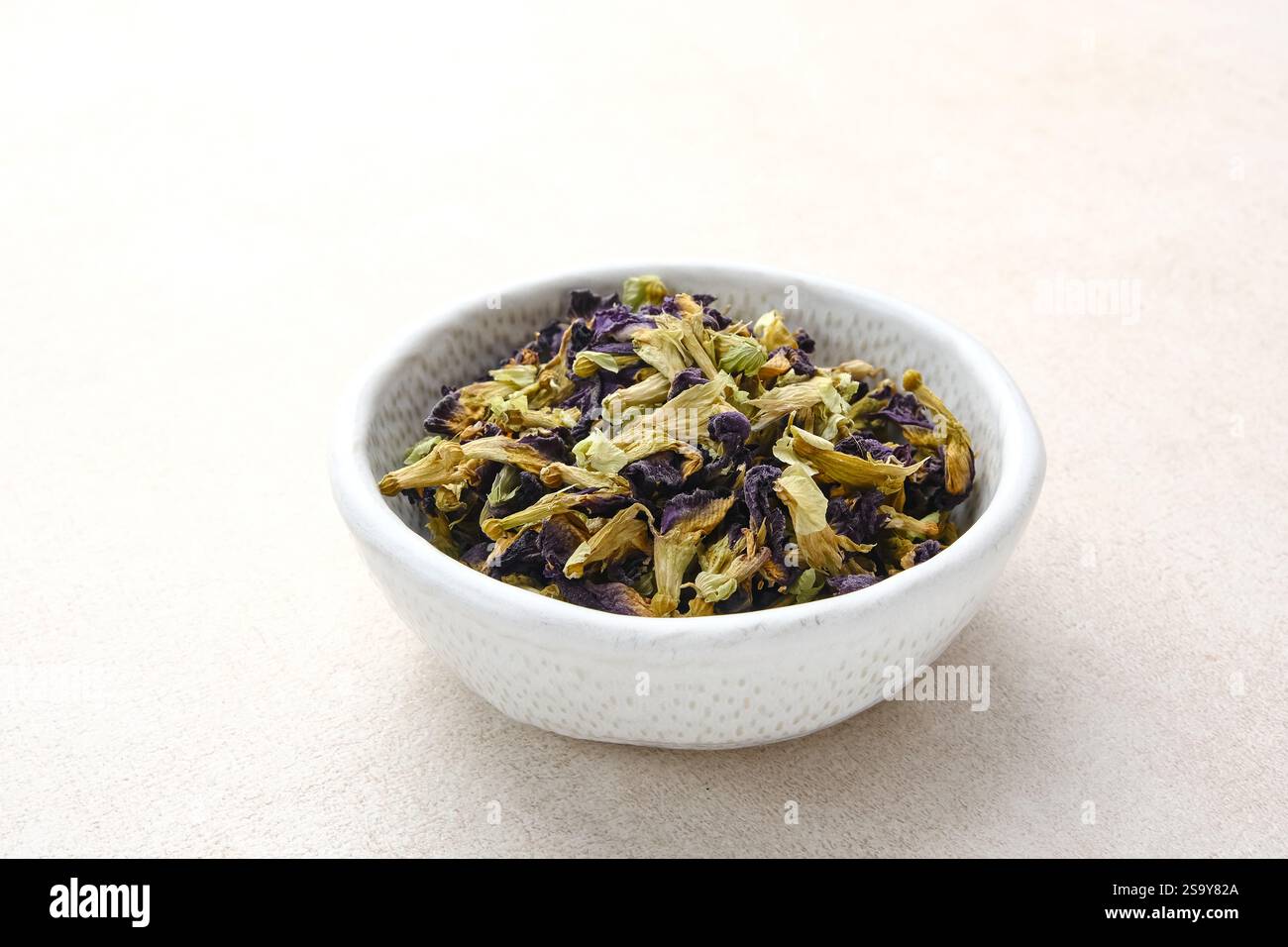 Dried Blue Butterfly Pea flower or Clitoria ternatea for herbal tea ...