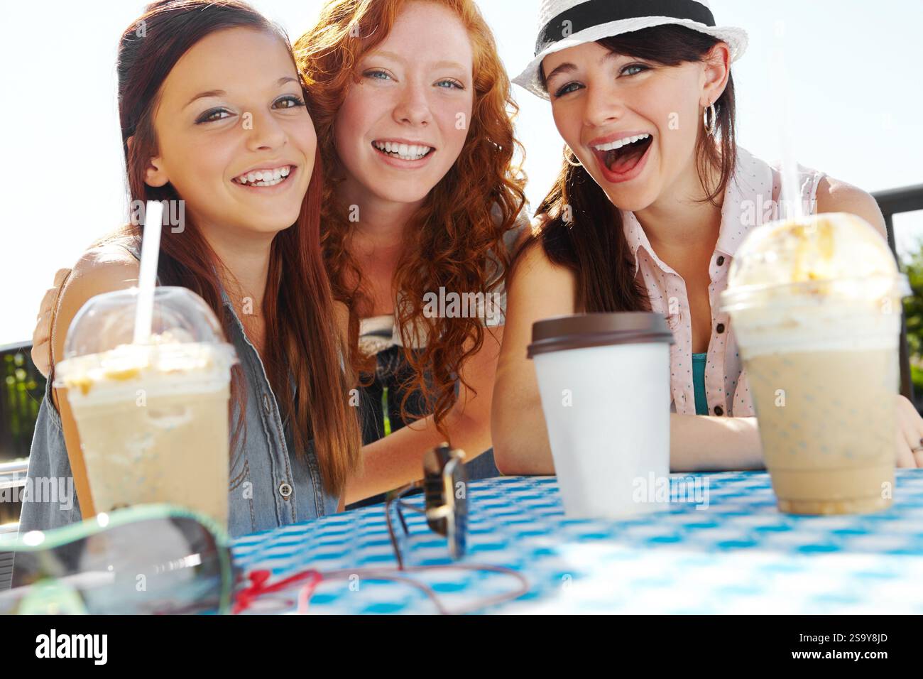 Girls, group and outdoor cafe for smoothies, portrait and friends ...