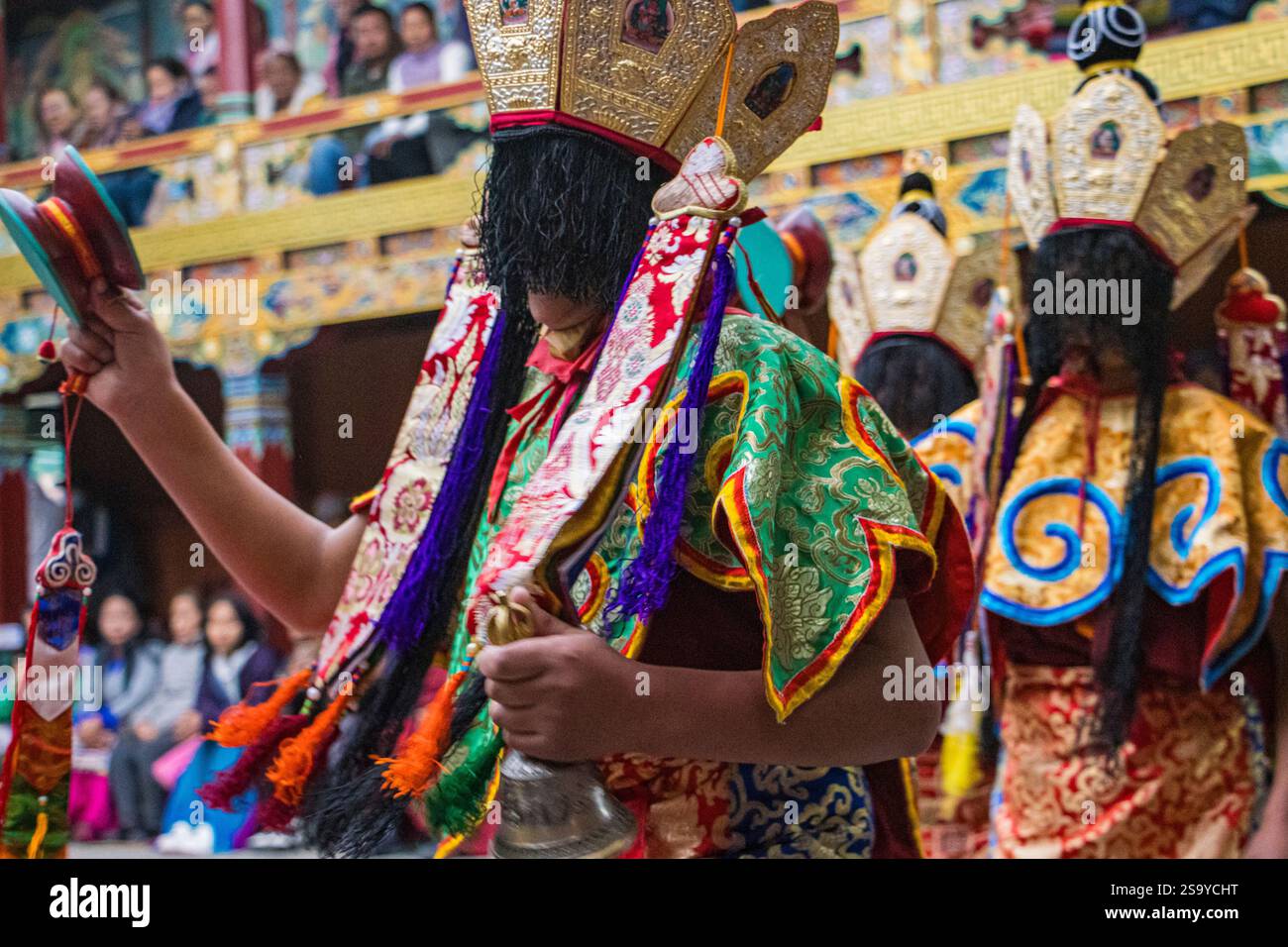 Five Wisdom Dakinis enter and make offerings of tsog, song, and dance ...