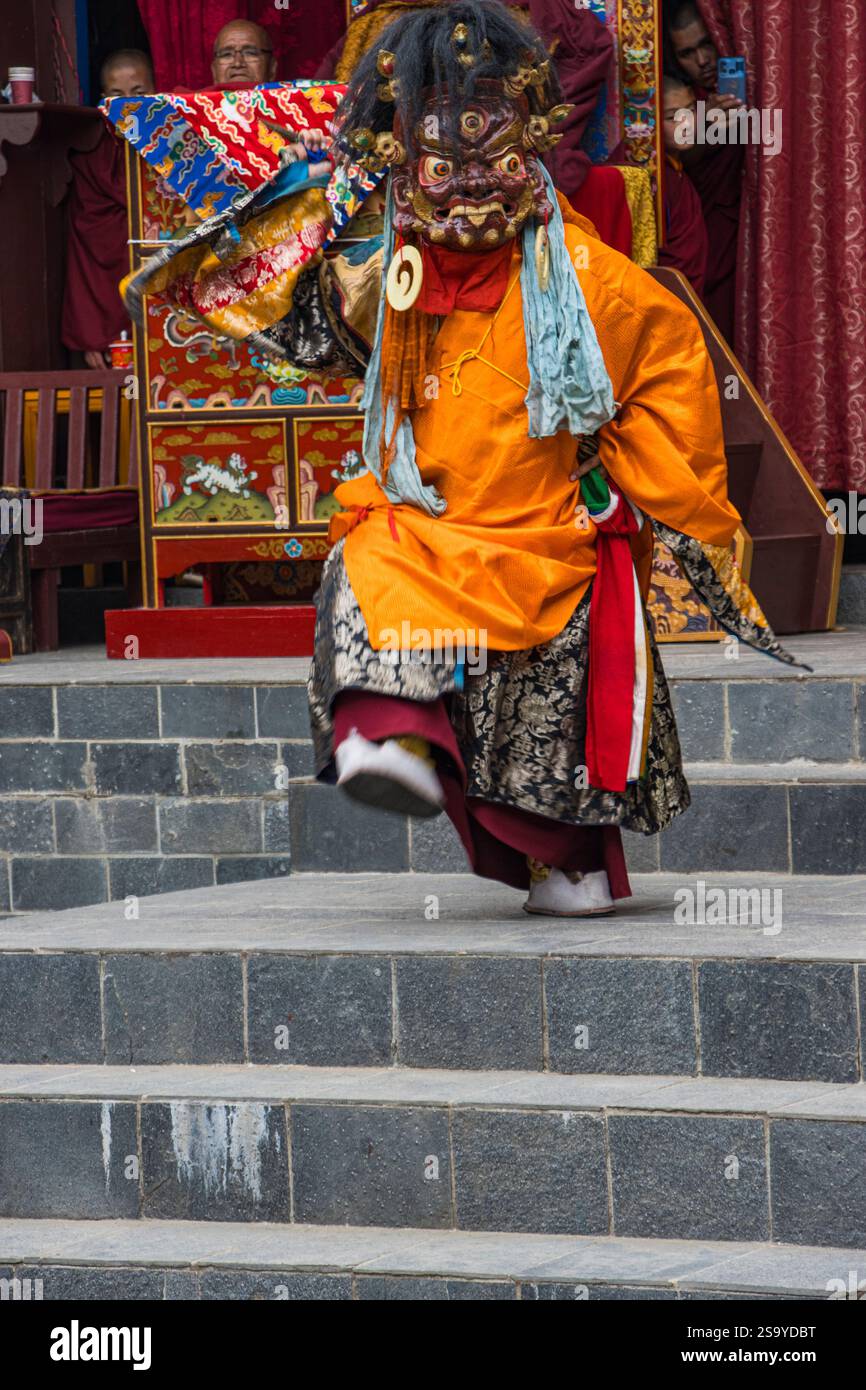 Guru Rinpoche makes his dramatic appearance in the form of Dorje Trollo ...