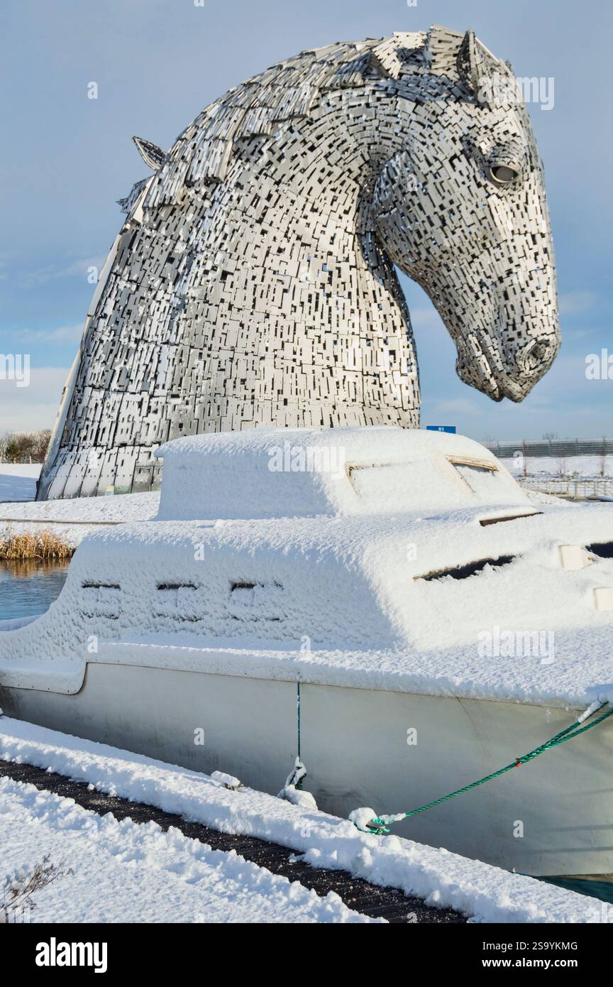 Kelpies in winter snow, Helix Park, Falkirk, Scotland, UK Stock Photo ...