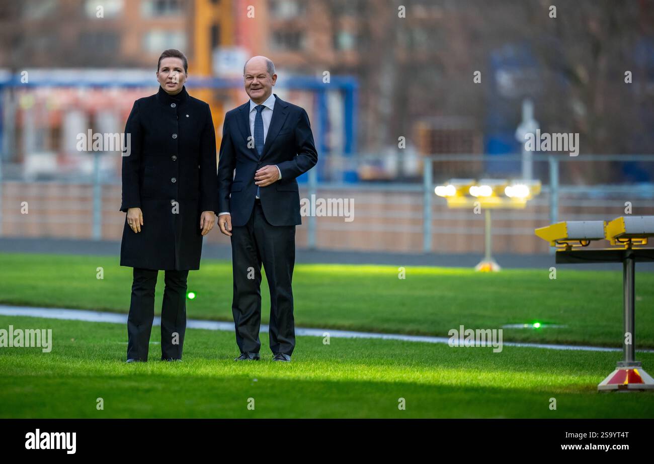 Berlin, Germany. 28th Jan, 2025. Mette Frederiksen (l), Prime Minister ...