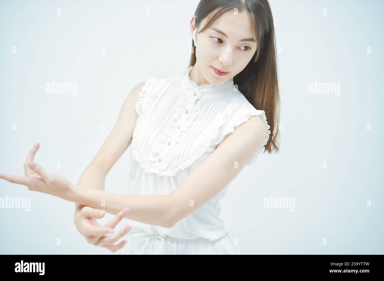 Young woman dancing gracefully Stock Photo - Alamy