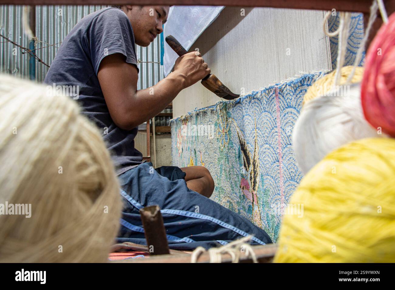 Carpet Factory workers weaving carpets. Bouddha, Kathmandu, Nepal Stock ...