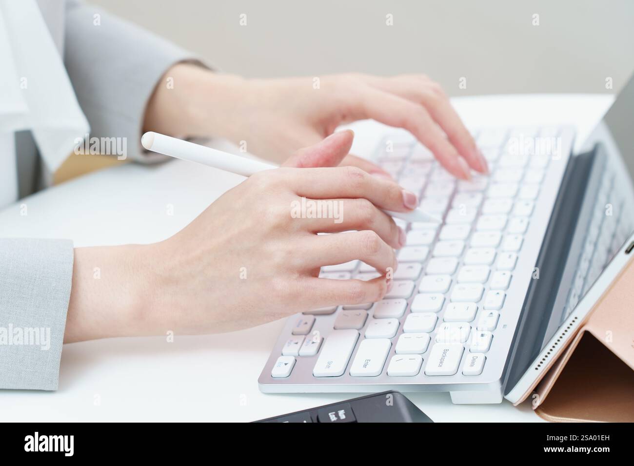 Computer models hi-res stock photography and images - Alamy