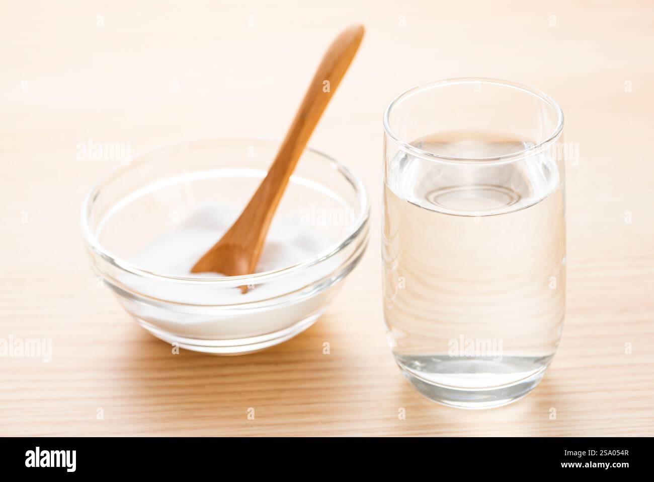 Dissolving in acid hi-res stock photography and images - Alamy