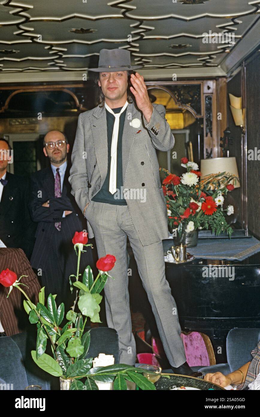 Sänger Udo Lindenberg bei einer Veranstaltung in Hamburg 1989 ...
