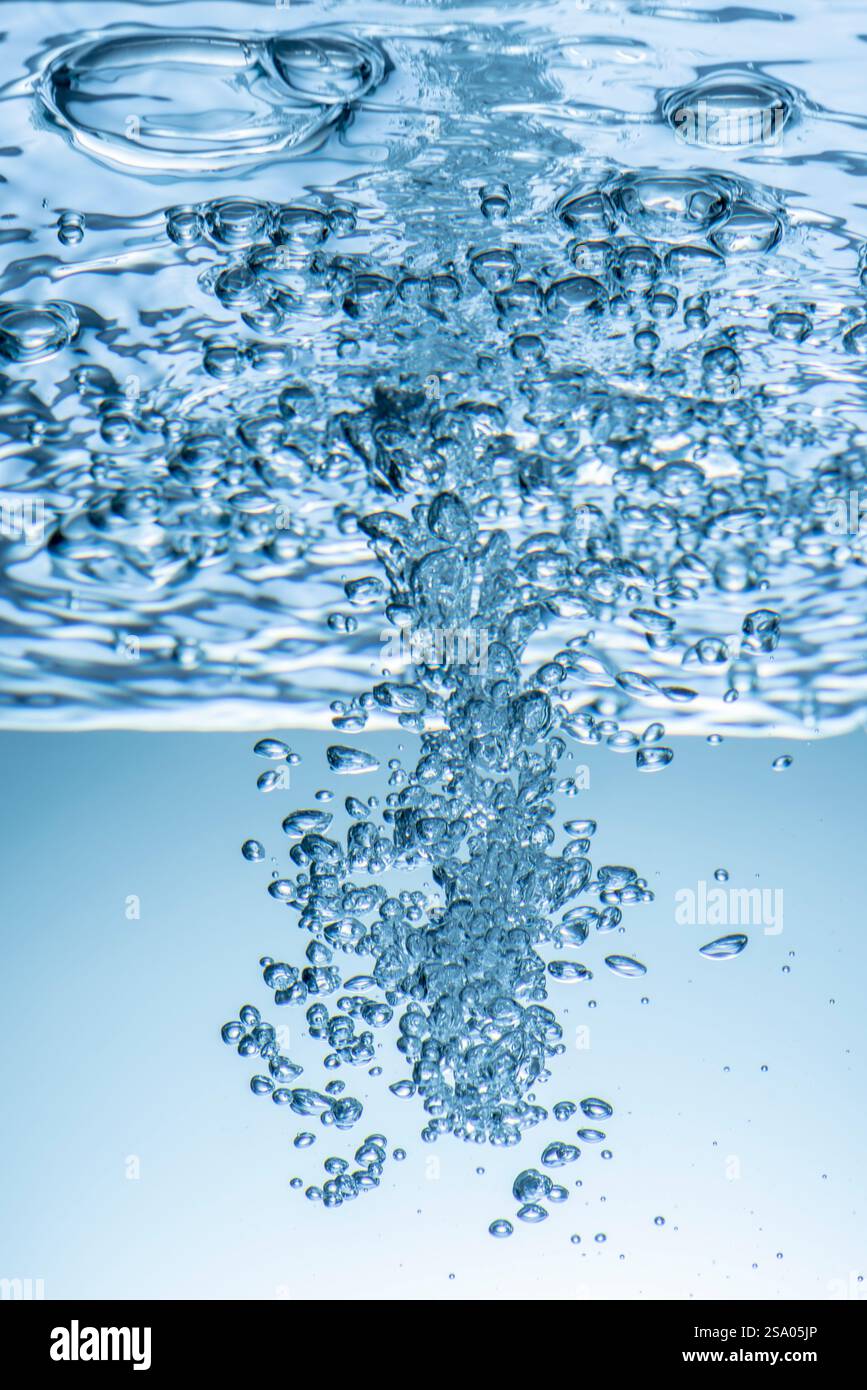 Air bubbles in water Stock Photo - Alamy