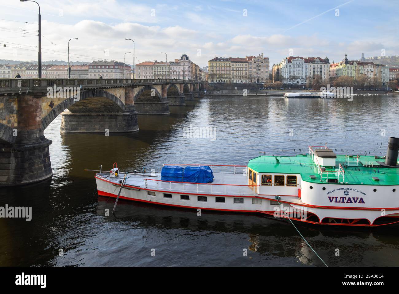 Boat cruiser for tourists, popular form of sightseeing on Vltava river ...