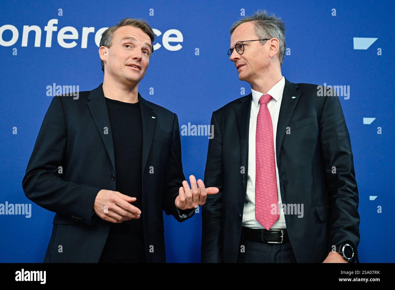 Walldorf, Germany. 28th Jan, 2025. Christian Klein (l), CEO of the ...