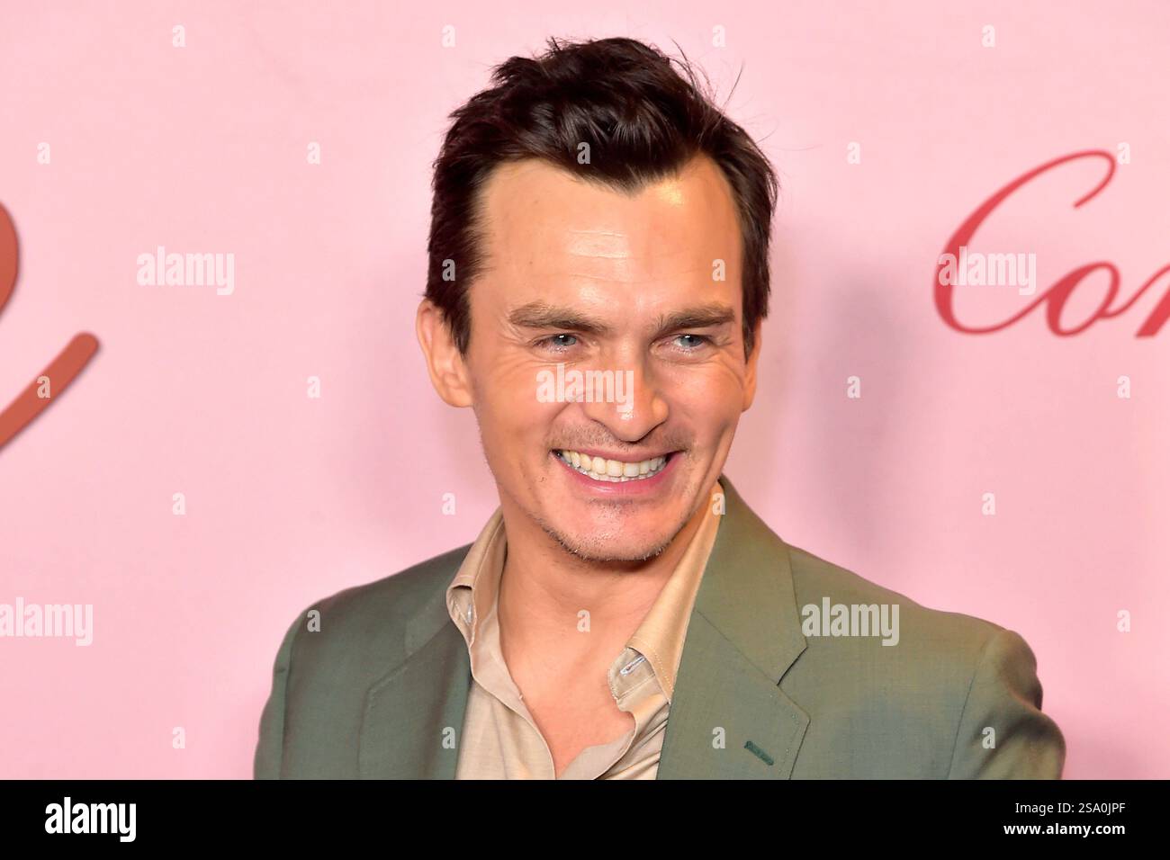 Rupert Friend bei der Weltpremiere des Kinofilms Companion - Die ...