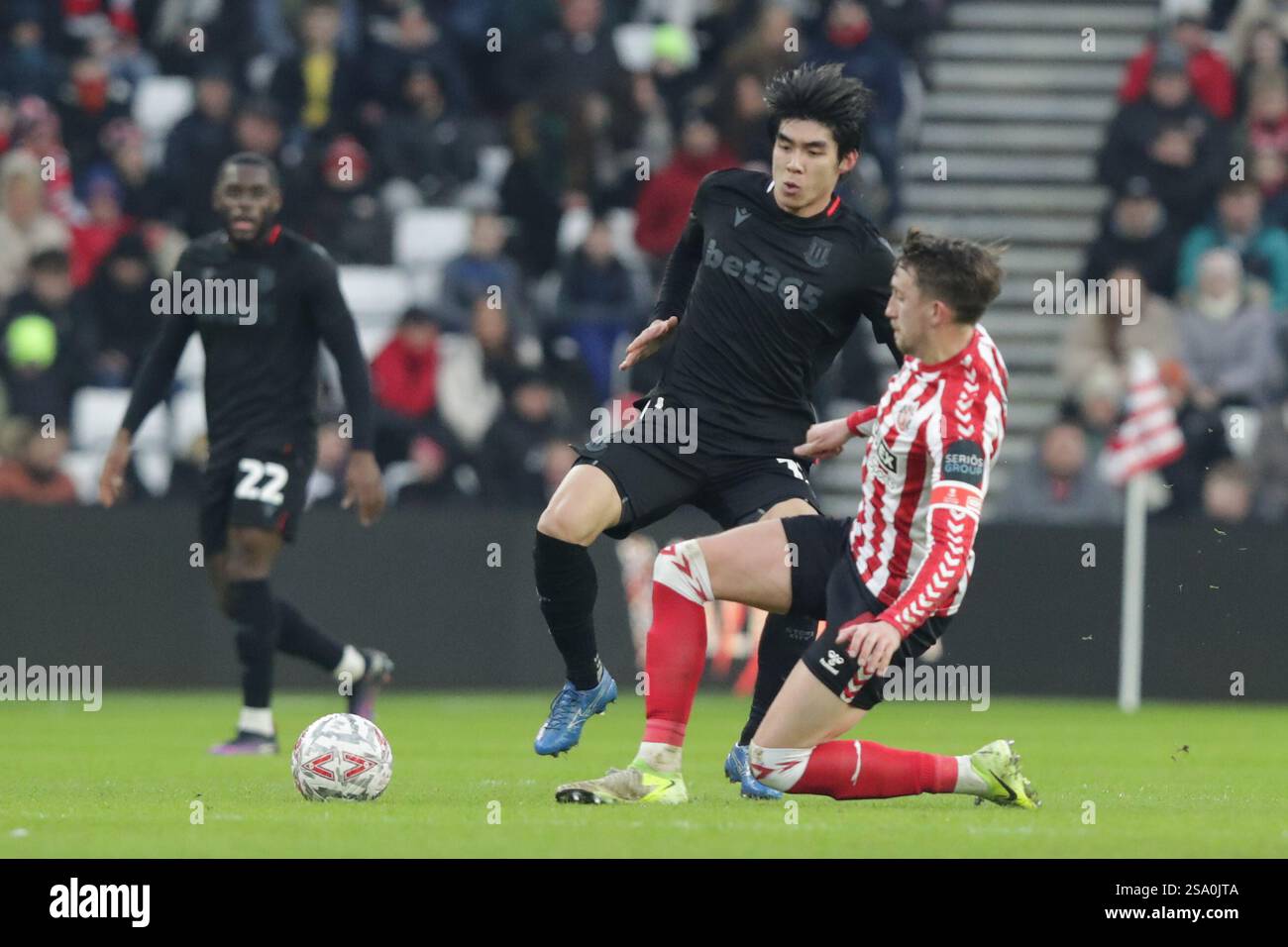 Dan Neil of Sunderland Stoke City Tatsuki Seko of Stoke City ...