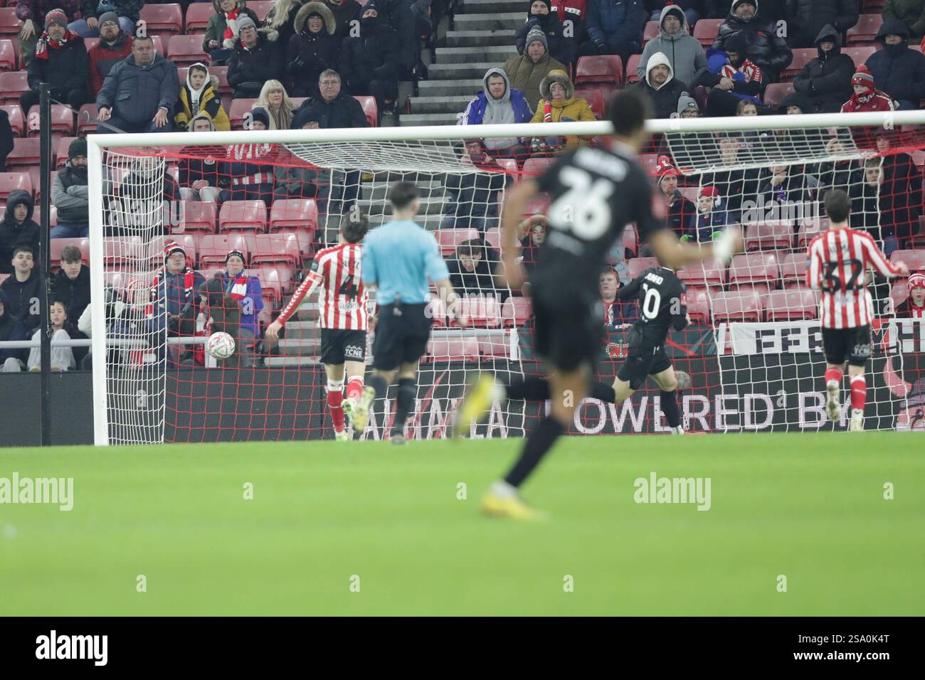 Niall Ennis of Stoke City scores in extra time 2-1 - Sunderland v Stoke ...
