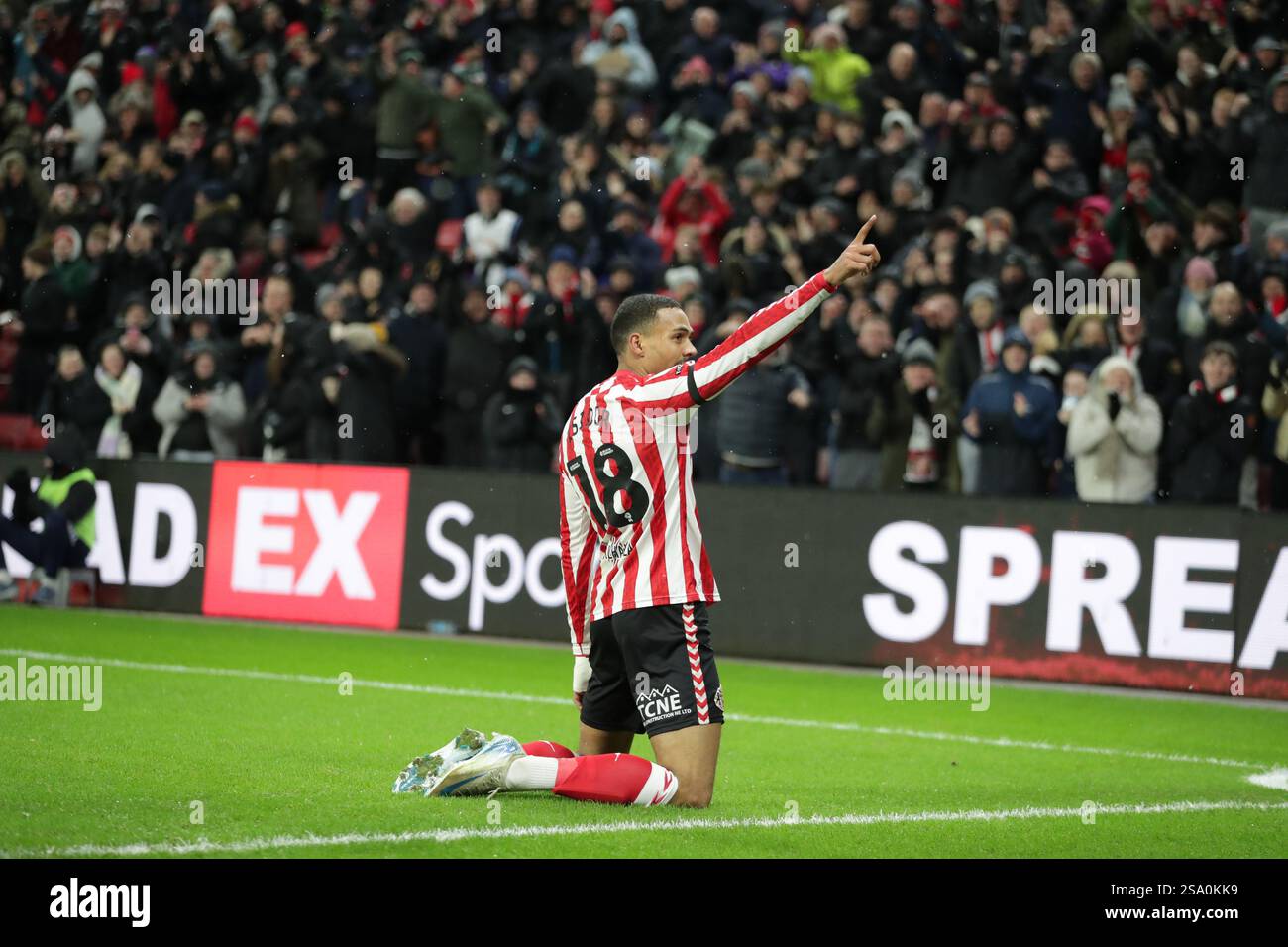 Wilson Isidor of Sunderland Celebrates scoring 2-1 - Sunderland v ...