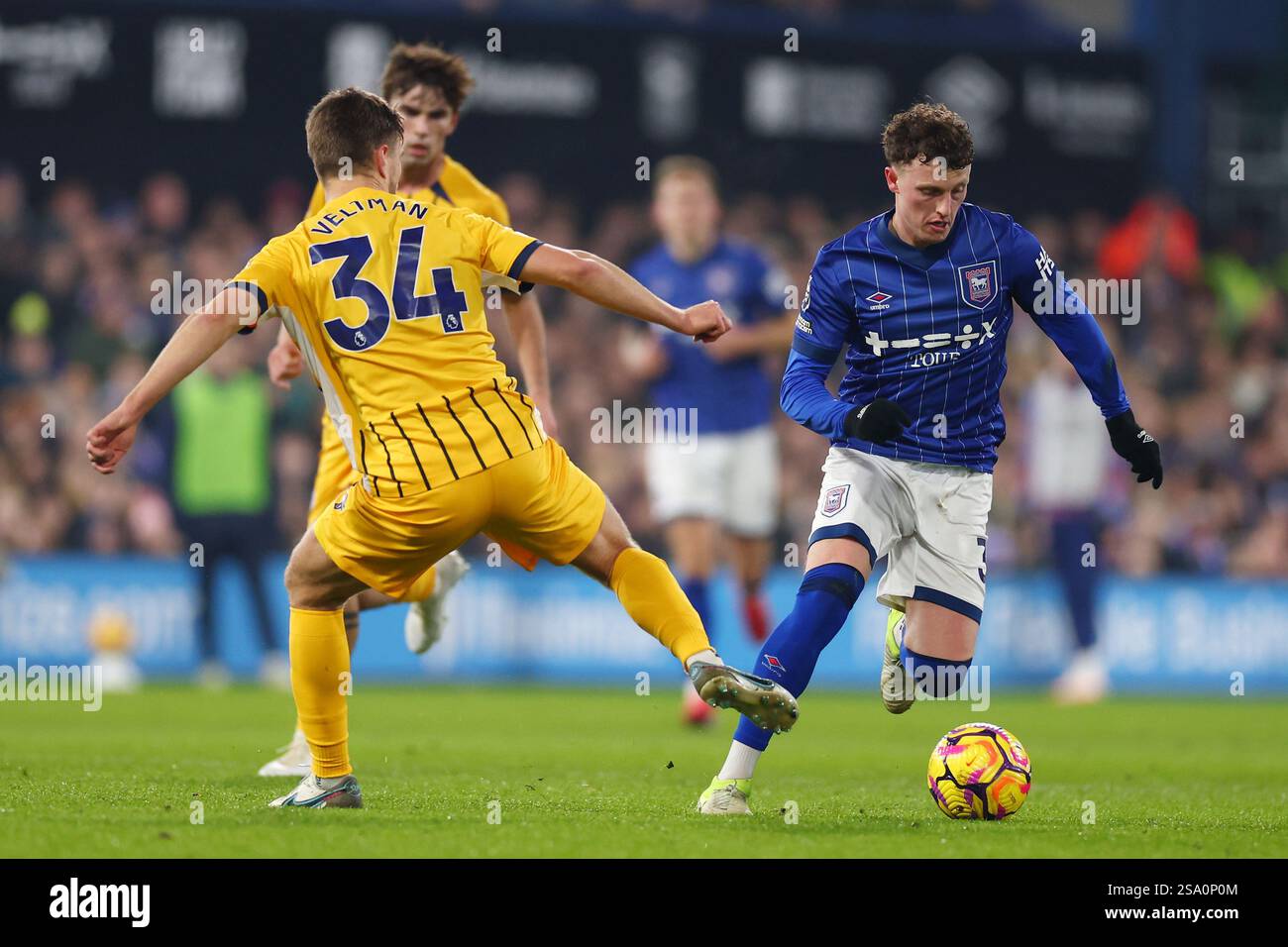 Nathan Broadhead of Ipswich Town takes on Joel Veltman of Brighton ...