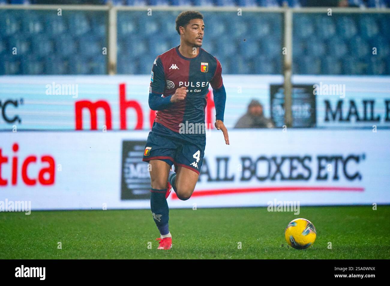 Genova, Italie. 27th Jan, 2025. Koni De Winter (Genoa CFC) during the ...