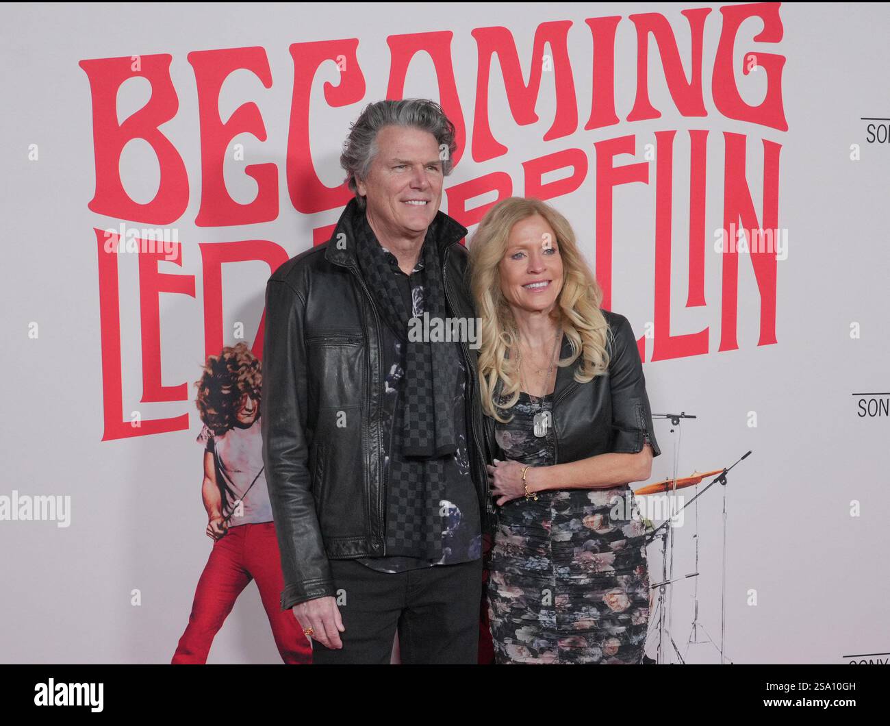 Los Angeles, USA. 27th Jan, 2025. (L-R) Brian Knapp and Debbie Saunders ...