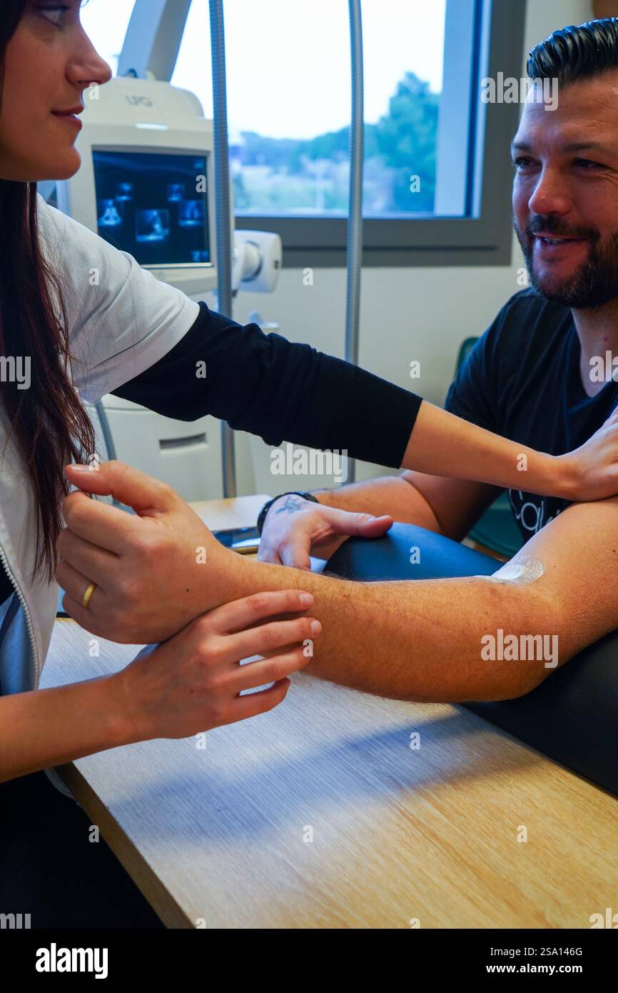 Physiotherapy center specializing in hand, elbow and shoulder ...