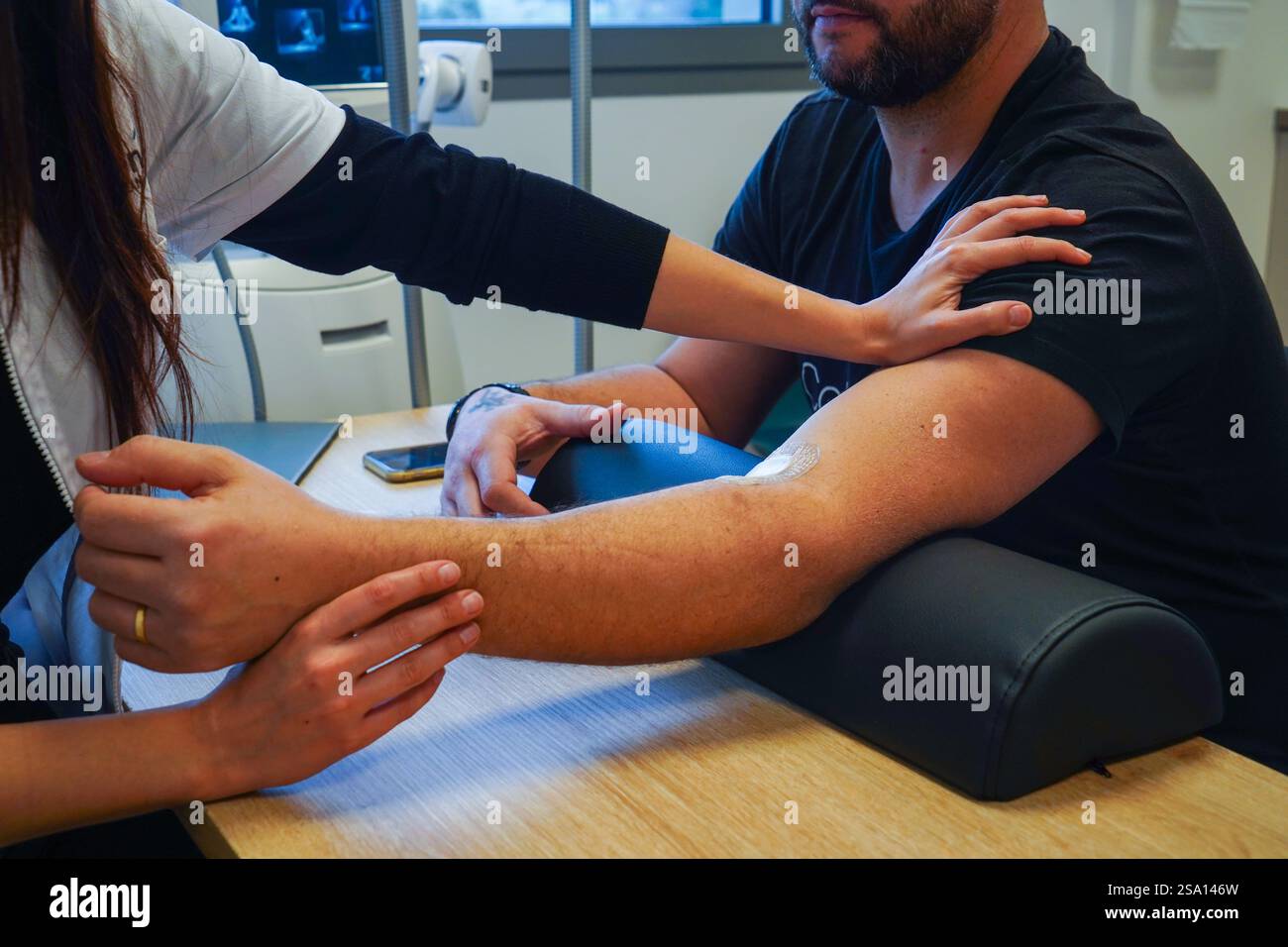 Physiotherapy center specializing in hand, elbow and shoulder ...