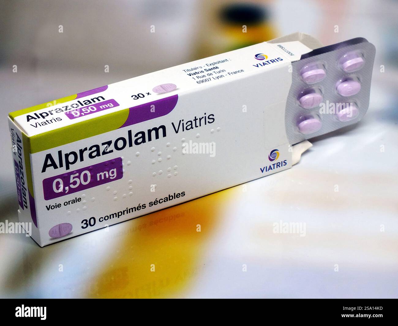 Box of Alprazolam tablets Stock Photo - Alamy