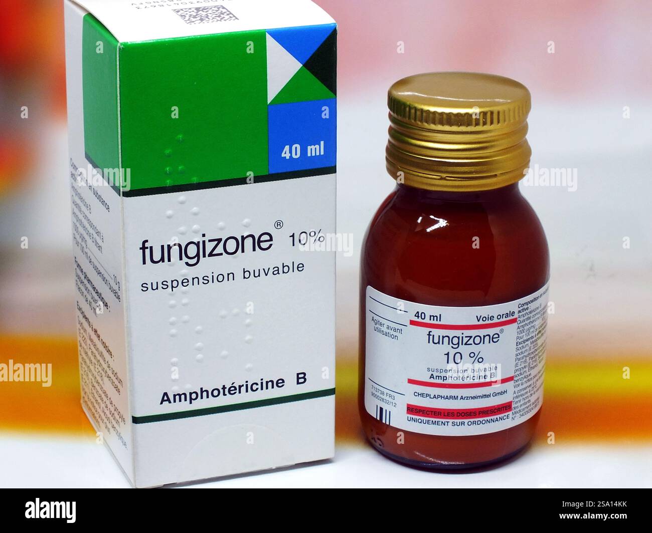 Box and bottle of Fungizone 10 Stock Photo - Alamy