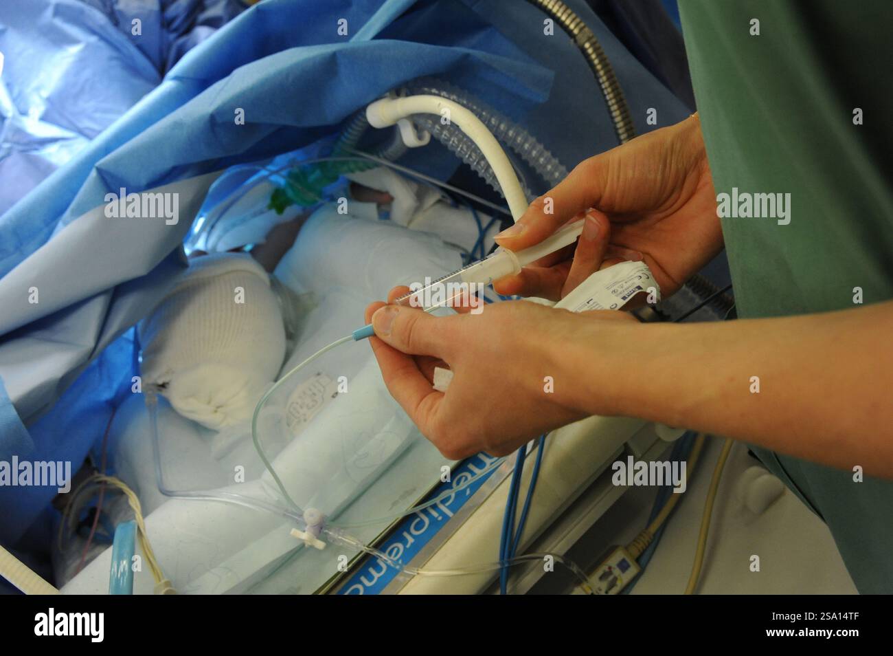 General anesthesia of a child in the operating room Stock Photo - Alamy
