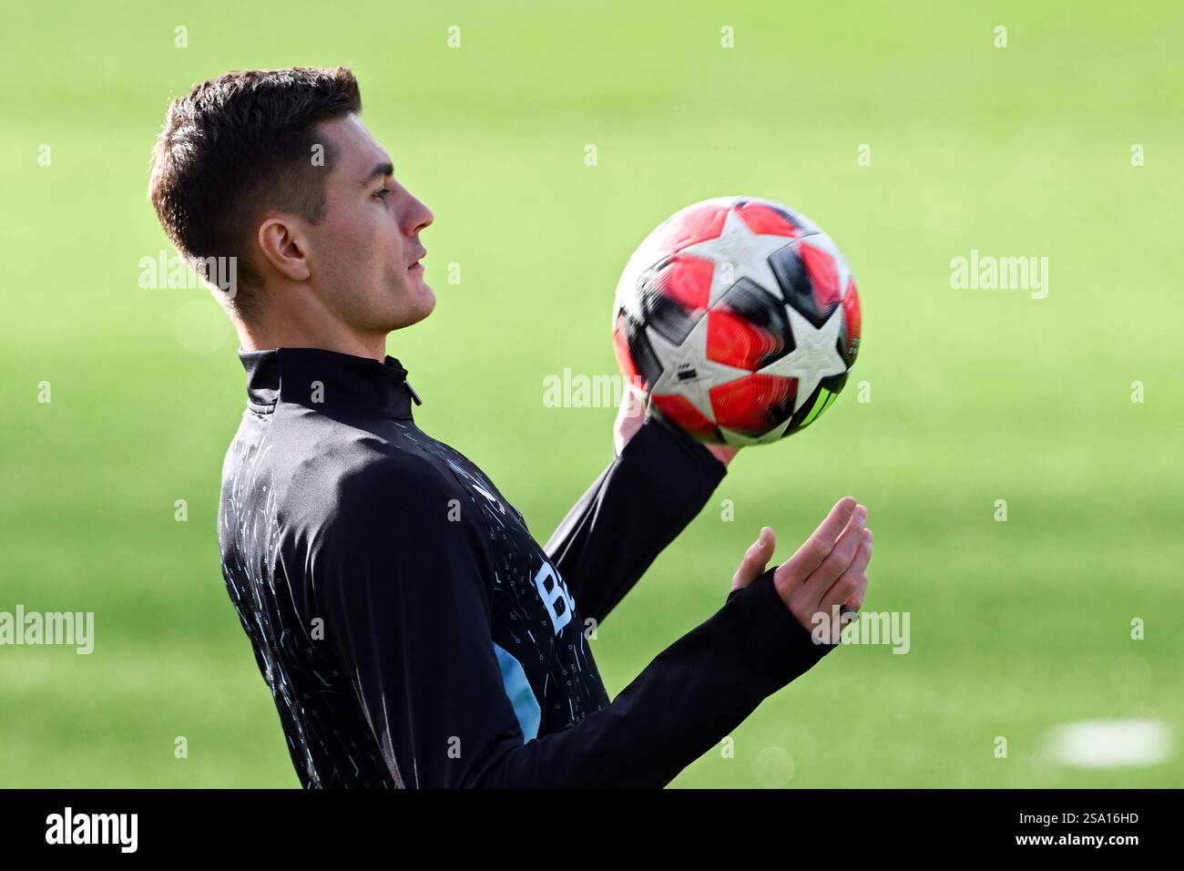 Leverkusen, Germany. 28th Jan, 2025. Soccer, Champions League, Bayer ...