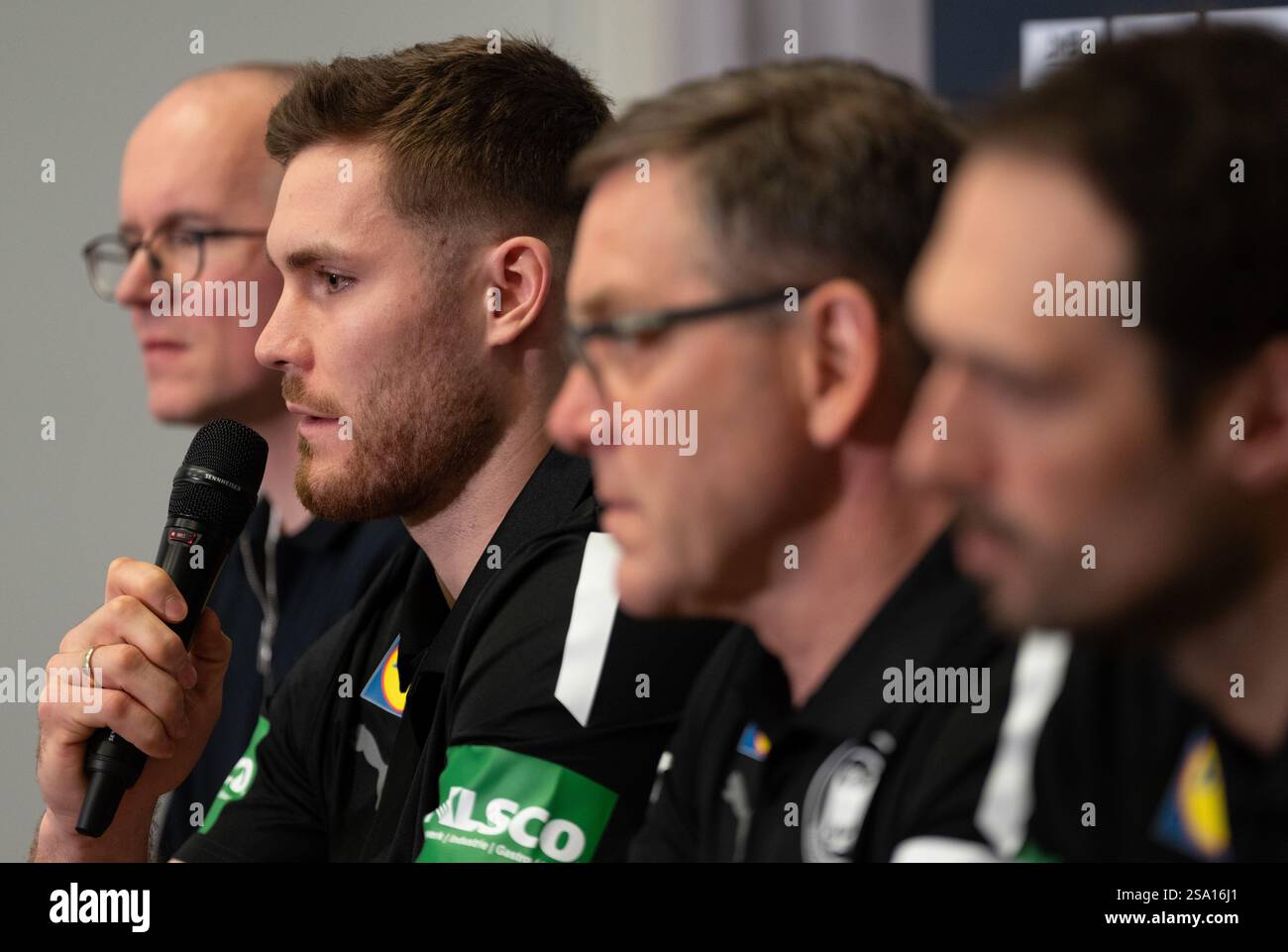 Oslo, Norway. 28th Jan, 2025. Handball: World Championship, DHB team ...