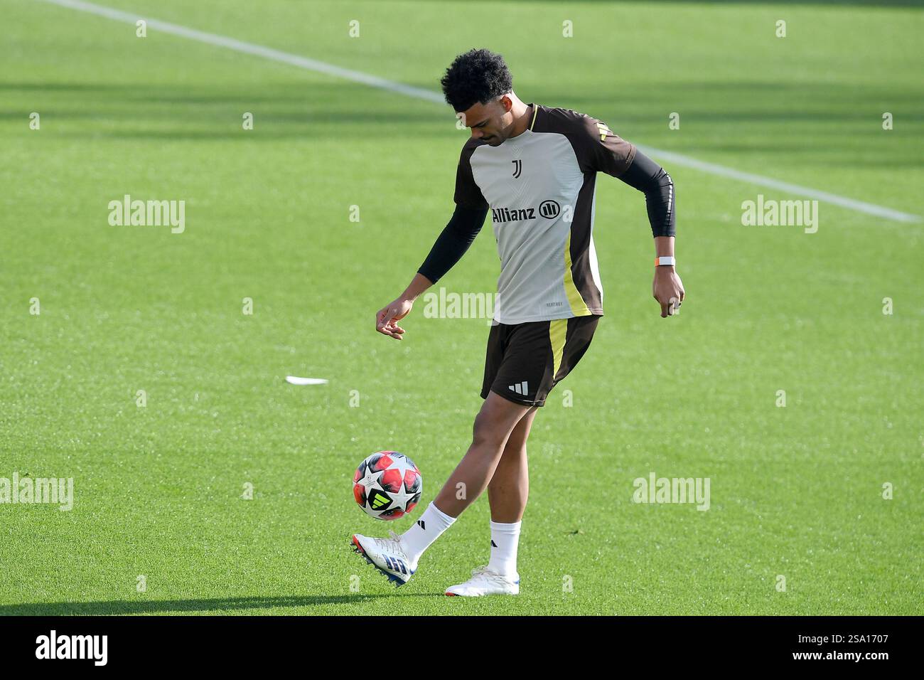 Continassa, Italy. 28th Jan, 2025. Renato Veiga of Juventus FC during ...