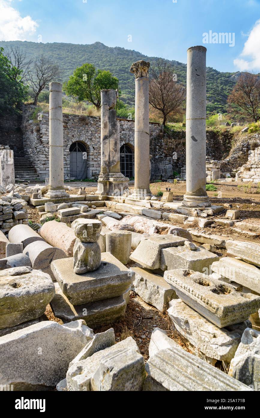 Scenic ruins of the agora in Ephesus (Efes) at Turkey Stock Photo - Alamy
