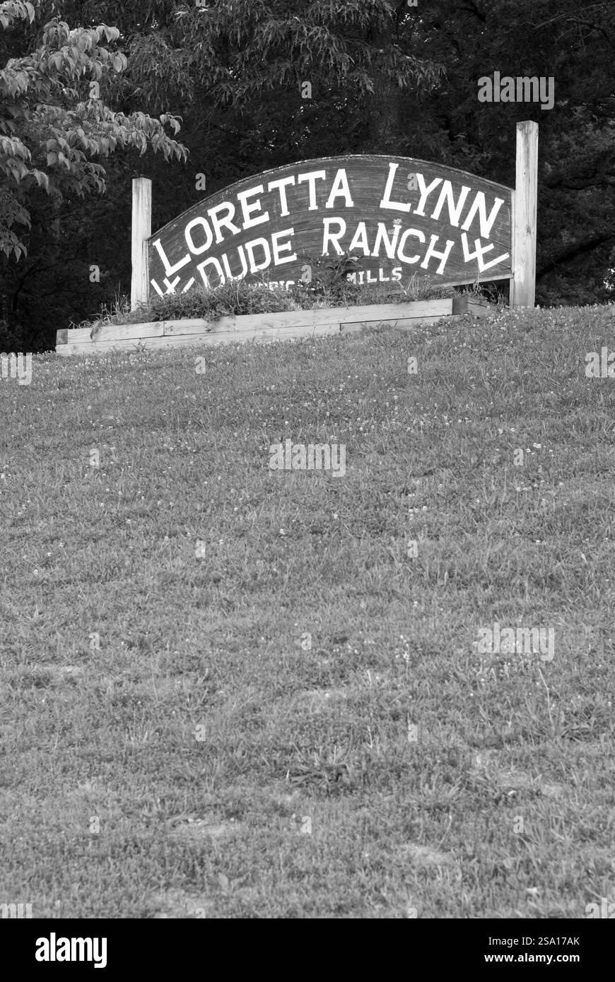 The iconic Loretta Lynn's Dude Ranch in Hurricane Mills, Tennessee, USA. A scenic country ...