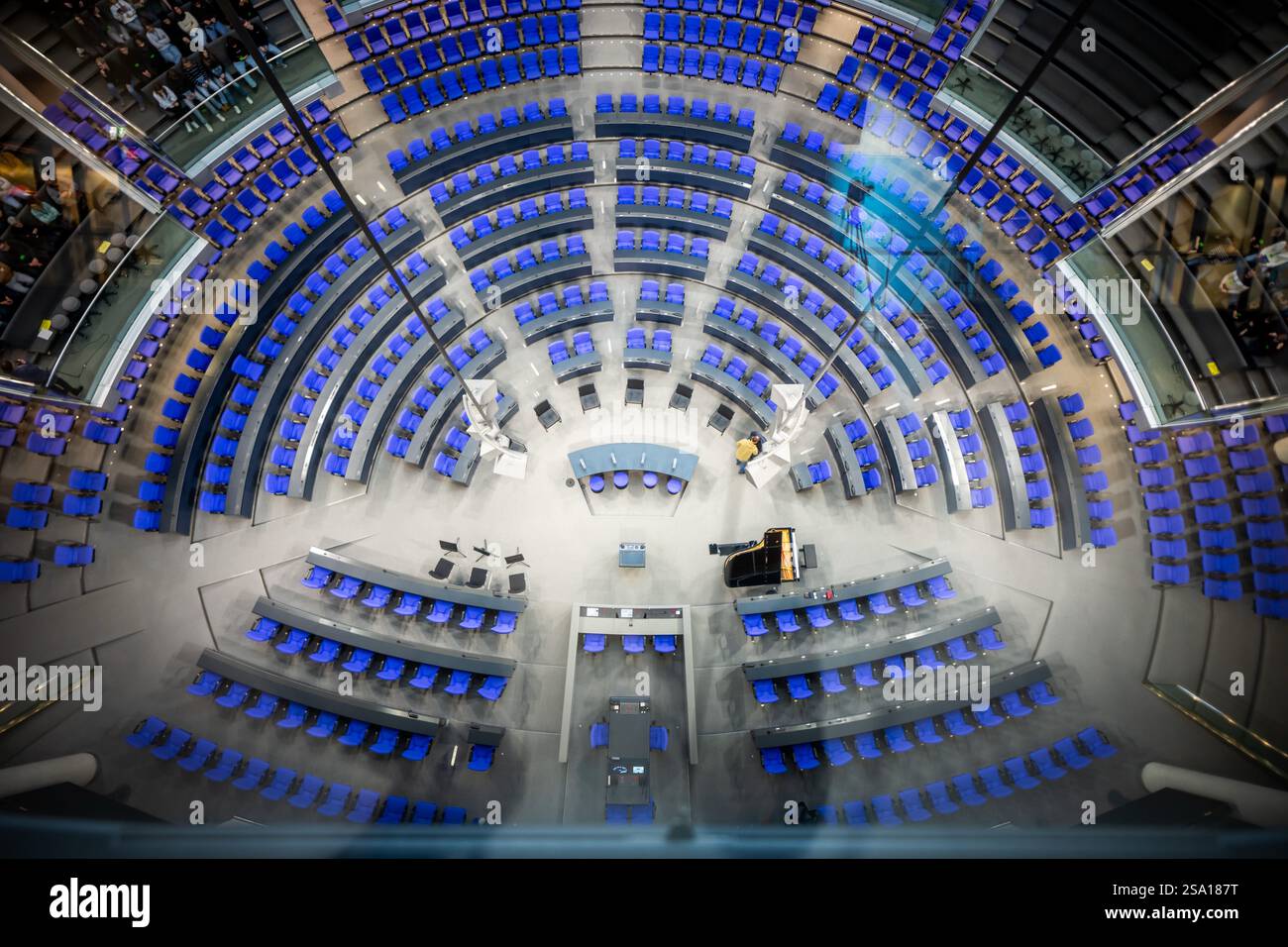 28 January 2025, Berlin: View of the plenary chamber in the German ...