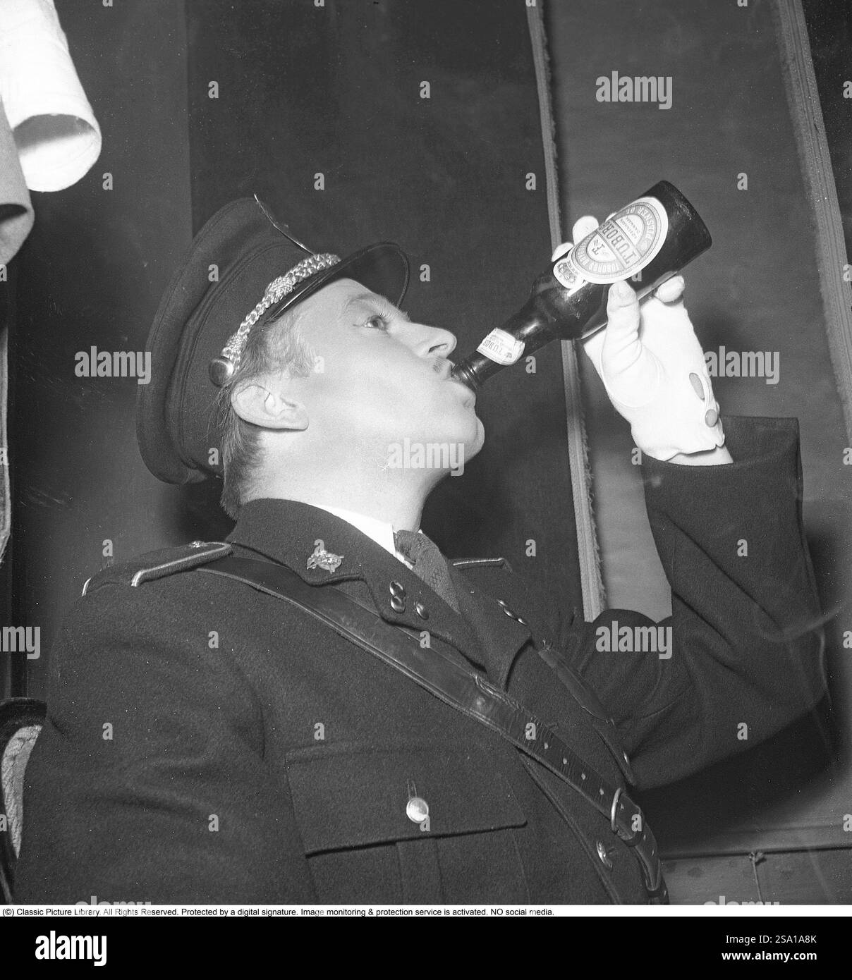 Tuborg beer bottle cap hi-res stock photography and images - Alamy