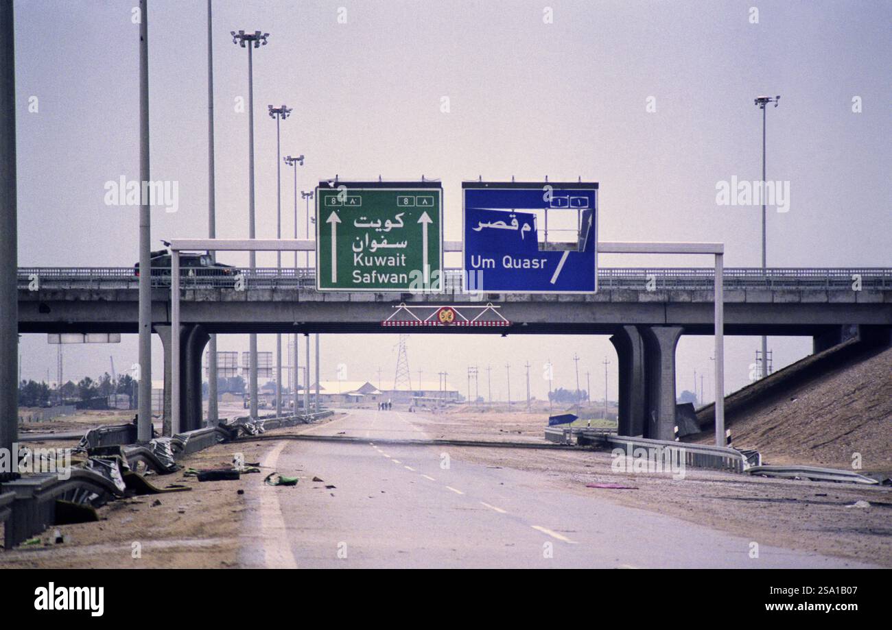 First Gulf War: 23rd March 1991 The view south along the deserted ...