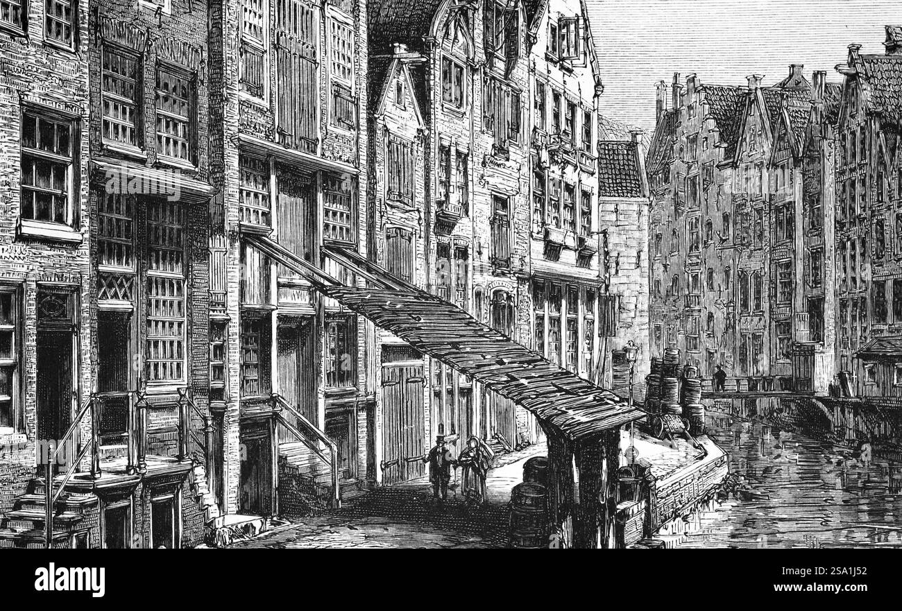 Row of houses in the historic centre of the Dutch capital Amsterdam ...