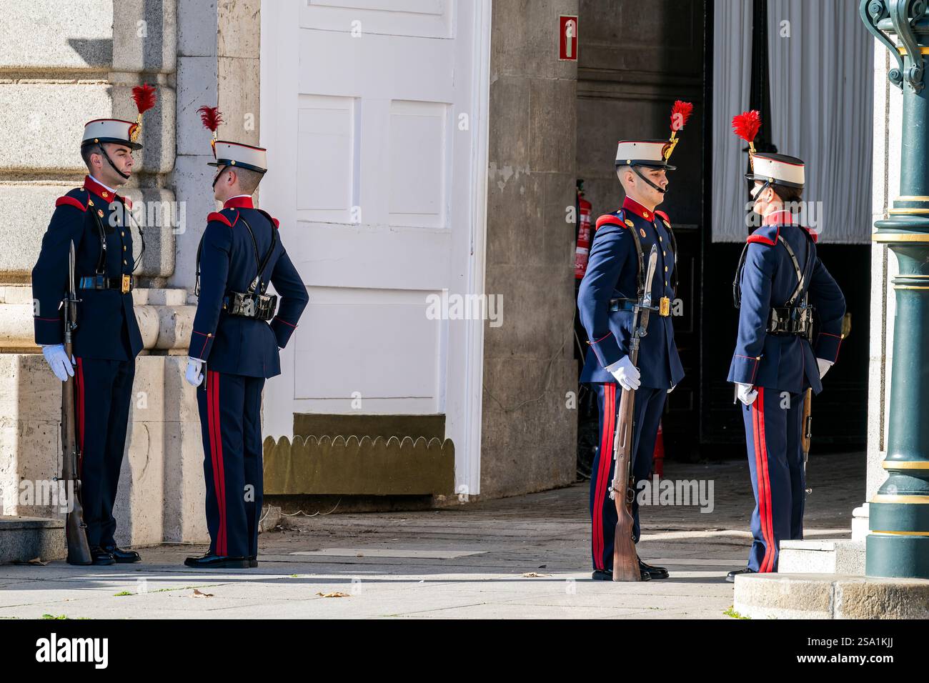 Changing of the Royal Guard ceremony at Royal Palace of Madrid (Palacio ...
