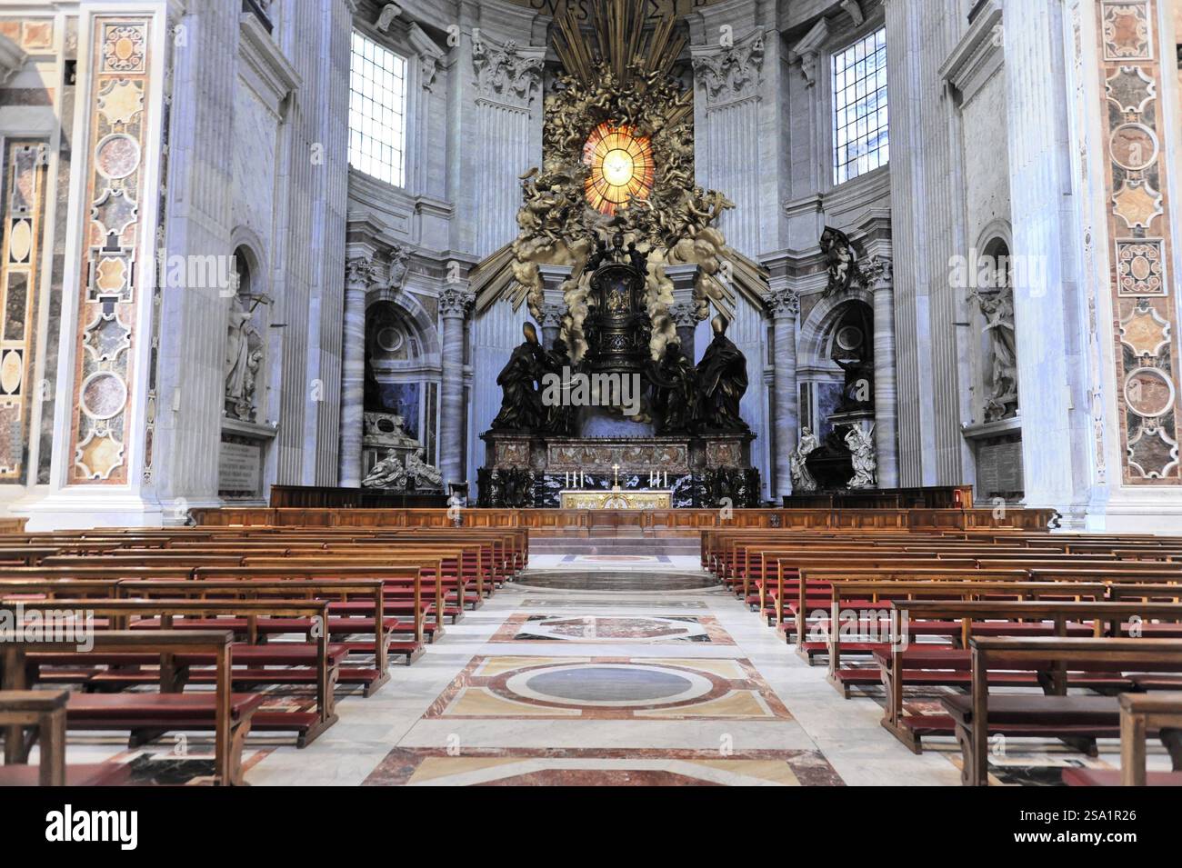 St Peter's Basilica, Vatican, Rome, Lazio, Italy, Europe, Large church ...