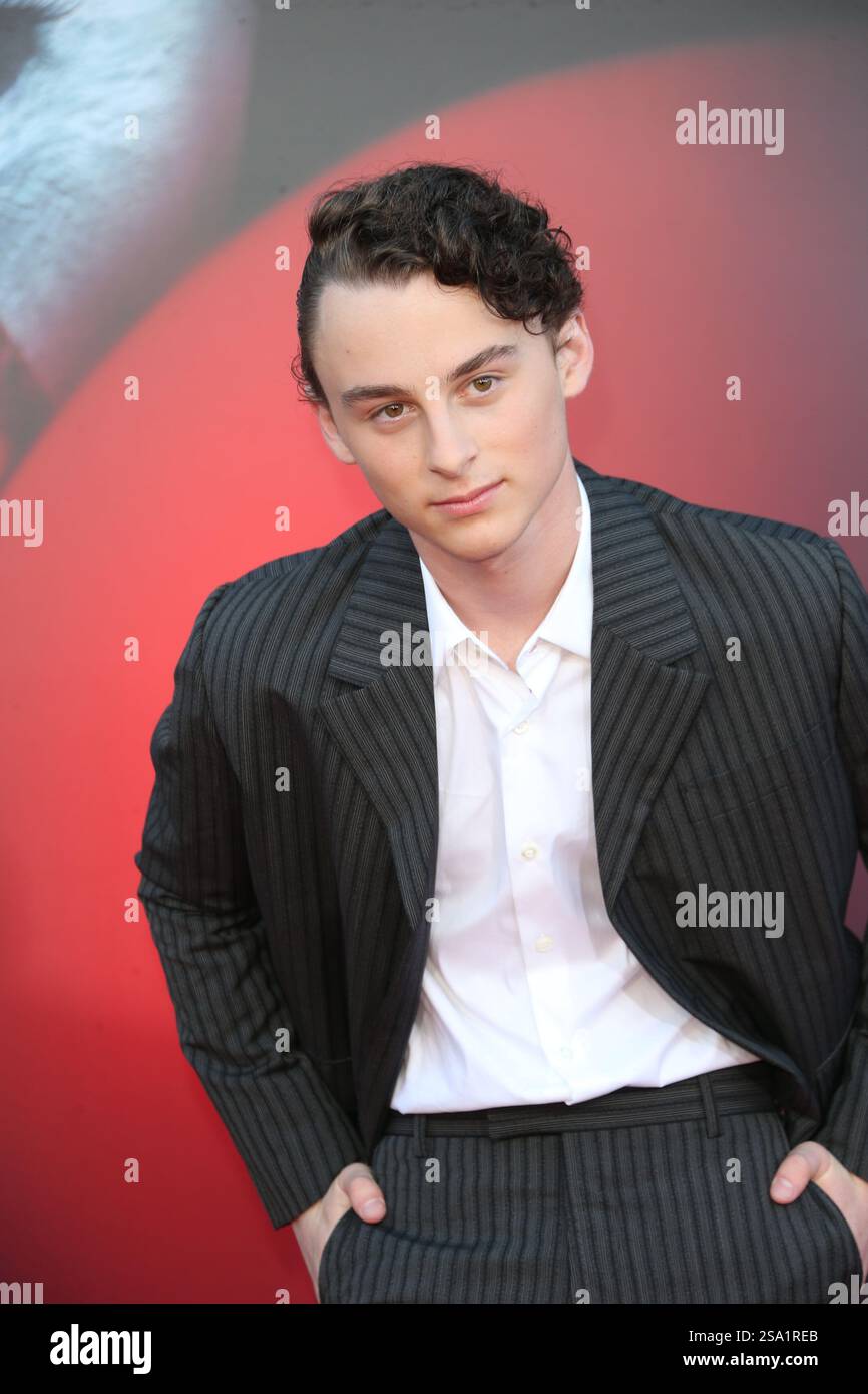 Wyatt Oleff at the 'It Chapter Two' film premiere, Arrivals, Regency ...