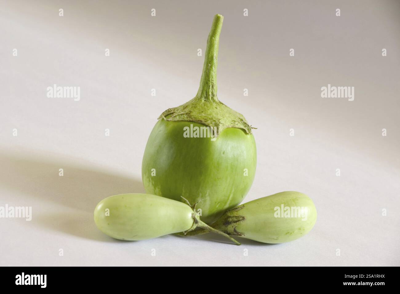 Vegetable, big and small, green, Brinjal, Baingan, Aubergines, eggplant ...