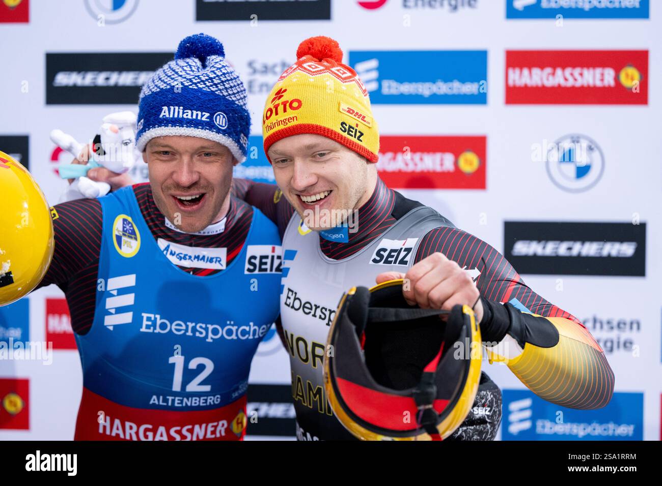 Felix Loch (Deutschland), Max Langenhan (Deutschland) jubeln in der ...